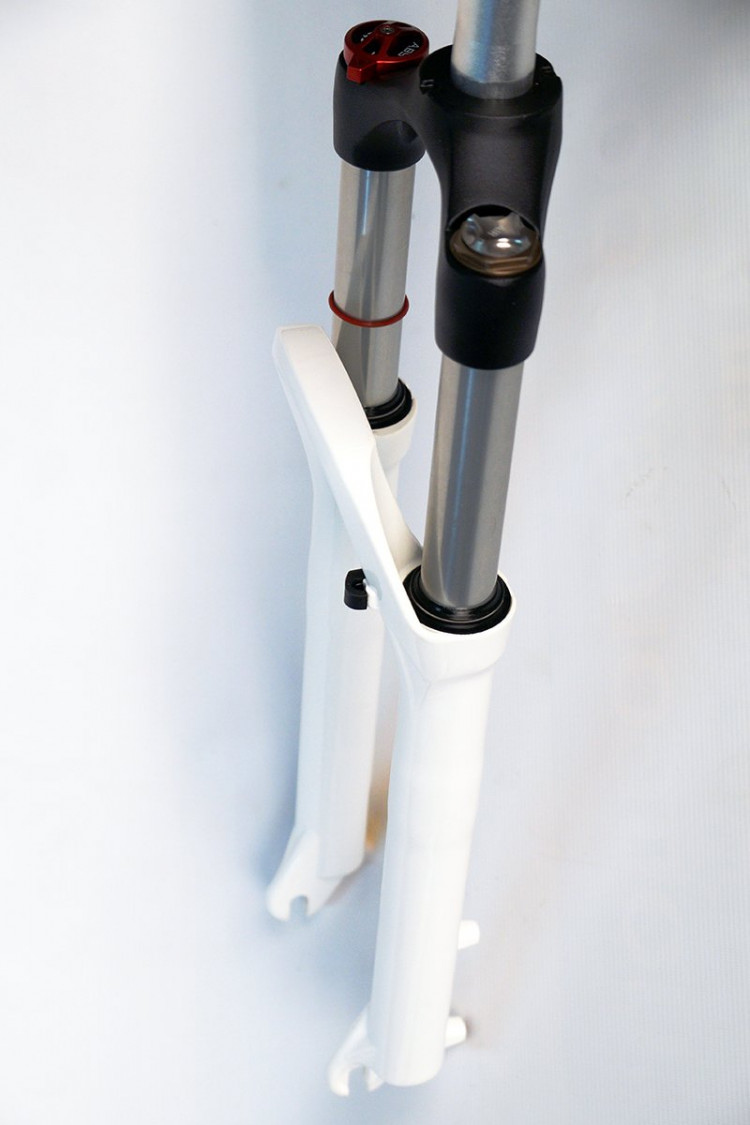 Вилка EASING ES-541 HLO AIR 27,5"1.1\8" ход 100 мм, возд. пружина ...